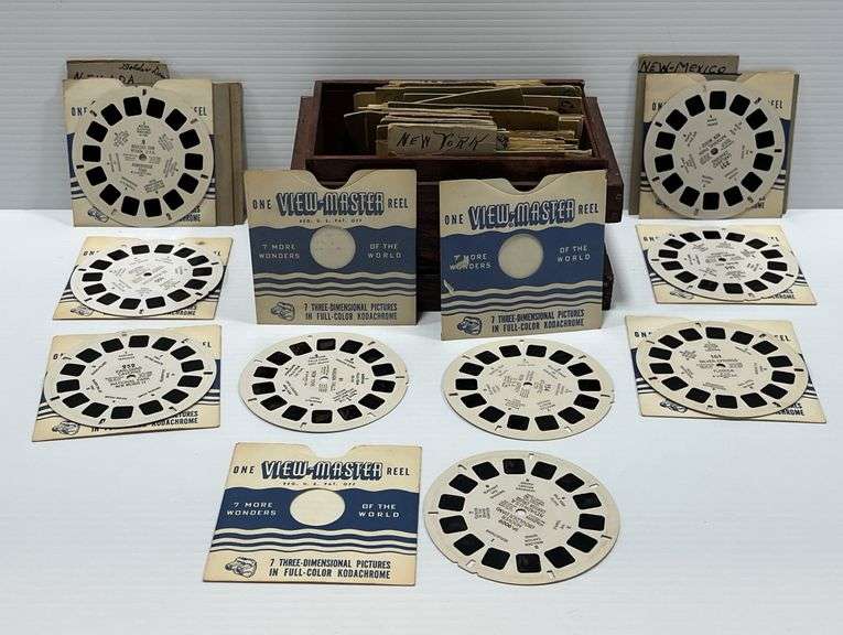Older Viewmaster circle slide reels, states that it was made in the USA ...