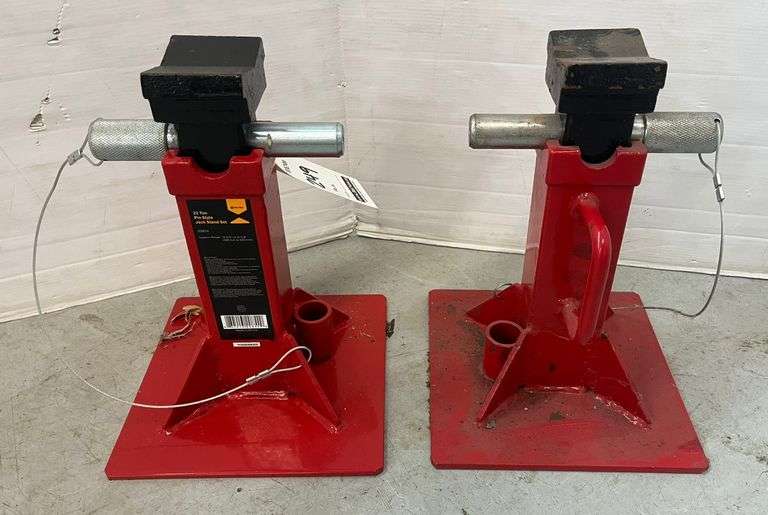 Pair of 22-ton Pin Style Jack Stands - Albrecht Auction Service