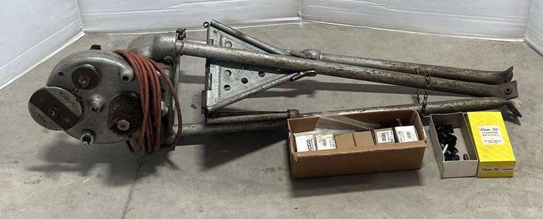 RIDGID 124 copper cleaning machine, 47"L, works and comes with extra ...