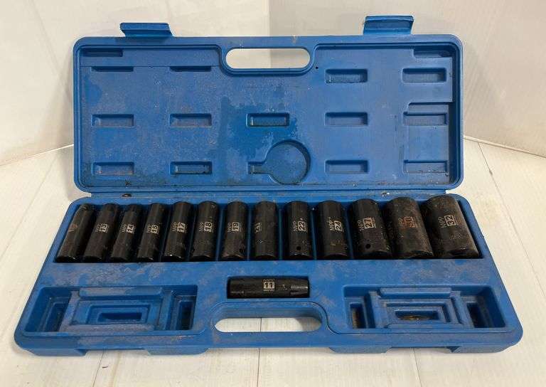 MPP socket set in blue case, 19"W x 7 1/2"L, used, good - Albrecht ...