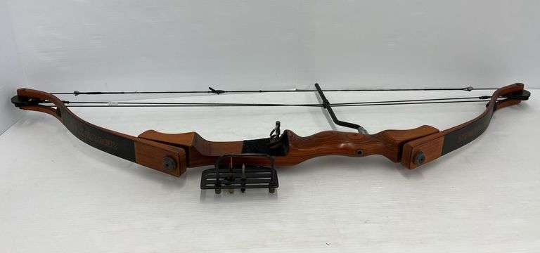 ProLine Zephyr XE-11 Compound Bow, Wood Limbs and Riser, 60 lb. Draw ...