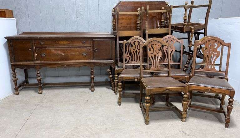 Robbins Furniture company dining table, (10) chairs, and sideboard, top ...