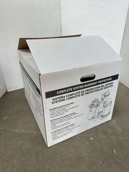 Wayne/Blue Angel Submersible Sump Pump Backup System (primary pump, 12 ...