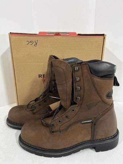 Red Wing work boots, size 9EE, 1411, new, never worn, features ...