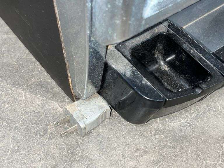 Baby Angel slot machine with tokens, 18 1/2"W x 14"D x 32"H - Albrecht ...