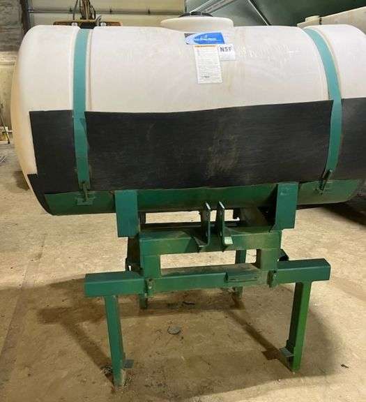 300-Gallon Spray Tank, 3-Point or Stand Alone, Only Used for Water, No ...