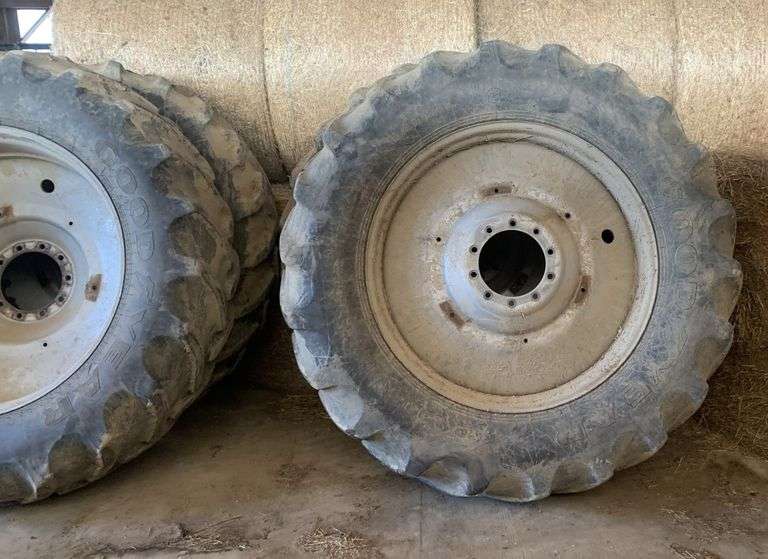 (4)-Goodyear DT820 620/70R46 Tires on Case IH 10-Bolt Wheels, Removed ...