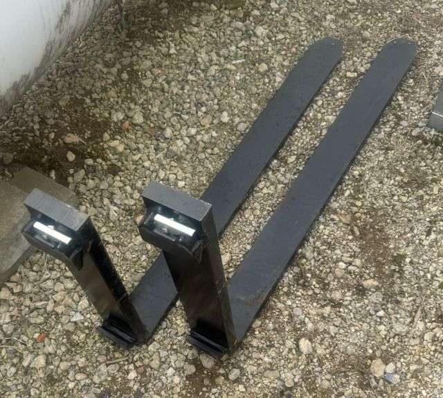 This item Selling ABSOLUTE! ~~~ Pair of 42" Pallet Forks, 16" Spread ...
