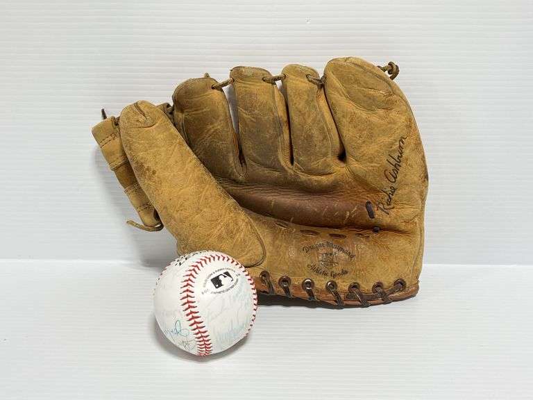 Autographed baseball and old baseball glove - Albrecht Auction Service