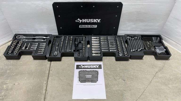 Husky 270-piece mechanic tool set with (4) hard plastic "Build-Out ...