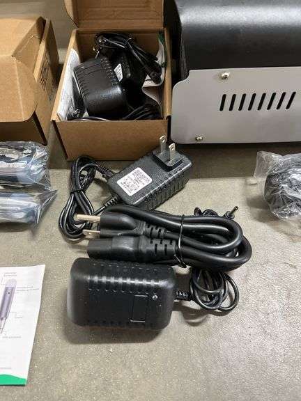 LED 1200 smoke machine, new - Albrecht Auction Service