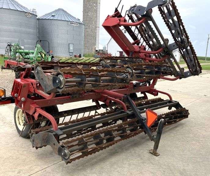 Unverferth 1245 Rolling Harrow, 28' Working Width, Buster Bar Leveling ...