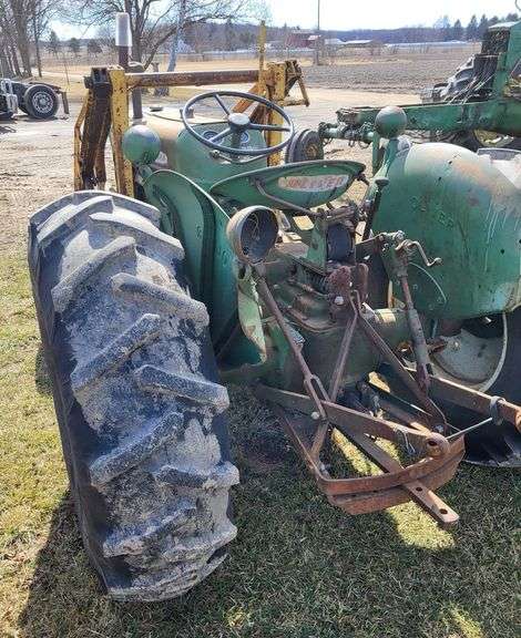 1958 Oliver 550 Tractor with an Oliver Trip Loader, 14.9x24 Rears, New ...