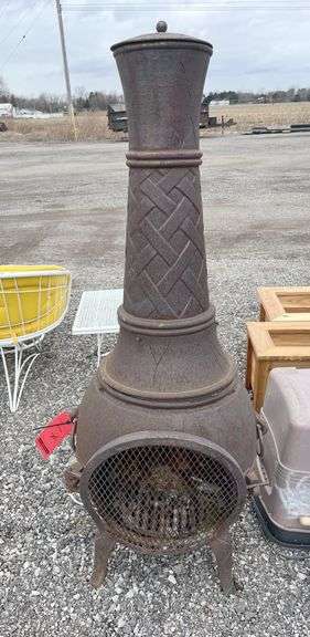 Upright standing fire pit, very heavy, comes apart in two sections, 20 ...