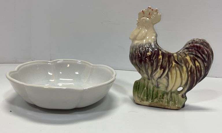 (2) McCoy pieces: One- 1950 Purple Rooster planter, some faded colors ...