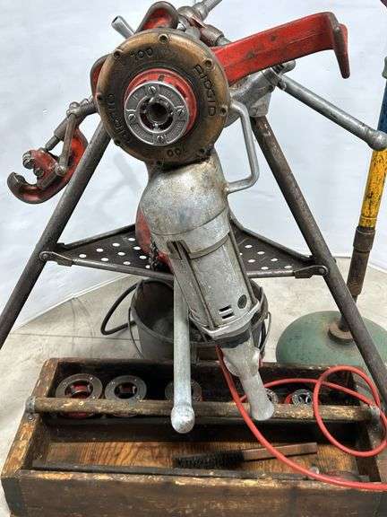 RIDGID tools, includes: No. 700 power pipe threader, No. 679 Clamp on ...