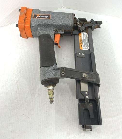 Paslode 3200/50 S16 1/2" Crown 16-gauge framing air stapler gun, good ...