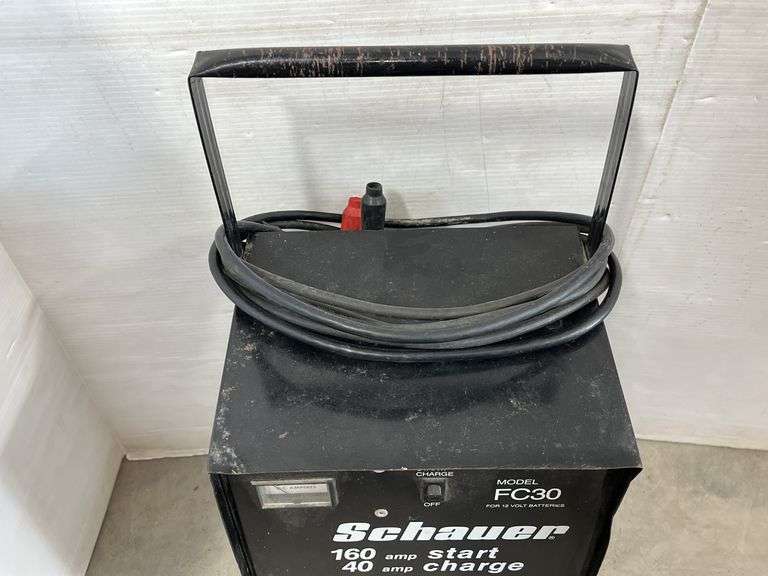 Schauer heavy duty battery charger, 40/160 Amp fast start, 12V, model ...