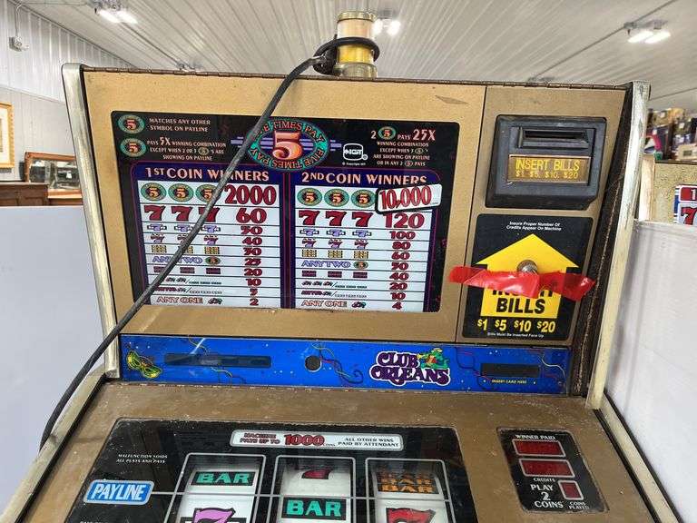 Club Orleans International Game Technology slot machine, serial no ...