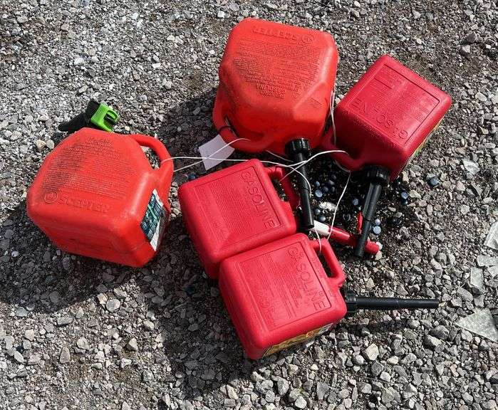 (5) Gas cans, includes: Three- 1-gallon, and Two- 2-gallon, good ...