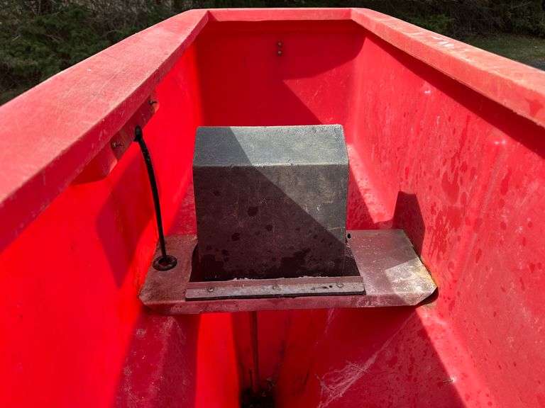 Western Swing Away 2000 Salt Spreader with Control Box, Mounts with a ...