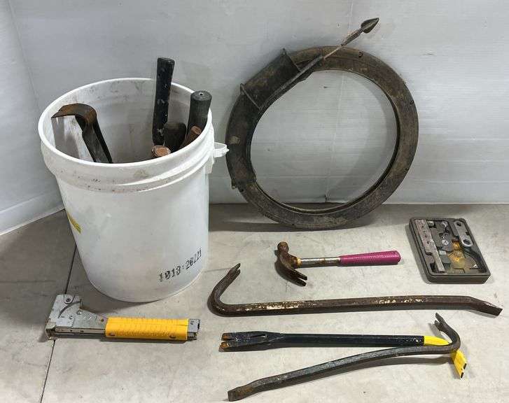 5-Gallon pail of assorted tools - Albrecht Auction Service