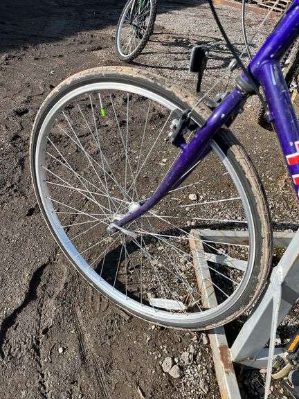 Trek Multitrack 700 bike, 26", fair - Albrecht Auction Service