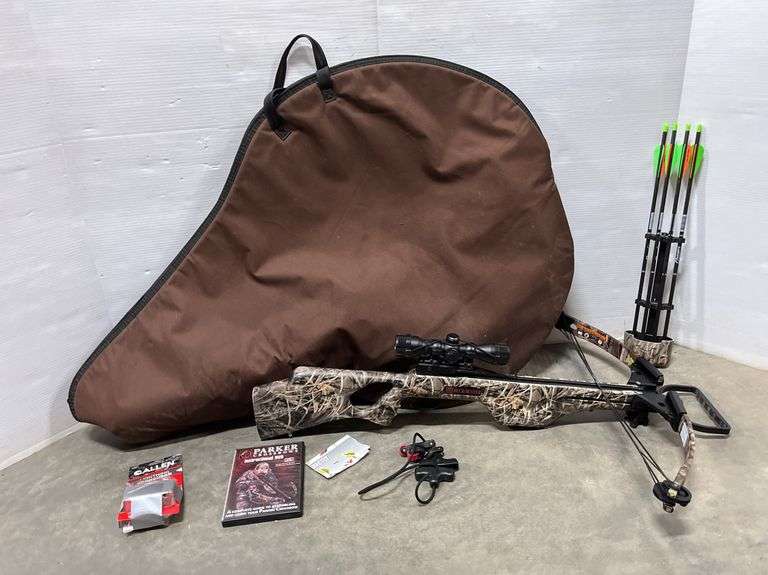 Parker "Buck-Buster" crossbow, comes with case and (4) Arrows, 28"W x ...