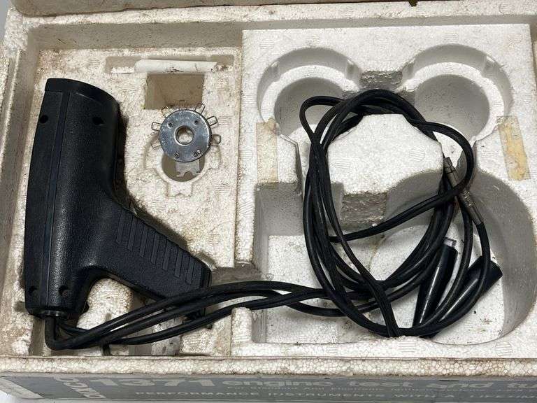 Dixco 1371 engine test and tune-up set - Albrecht Auction Service