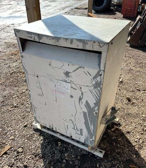 Federal Pacific Isolation Transformer Model 36B, Catalog No: T4745 ...