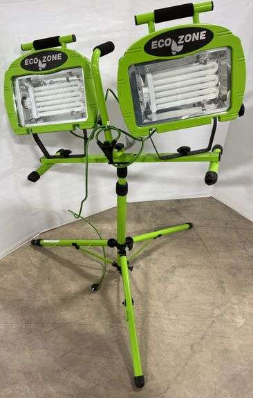 Eco-Zone work light, 44"H at the lowest, great - Albrecht Auction Service