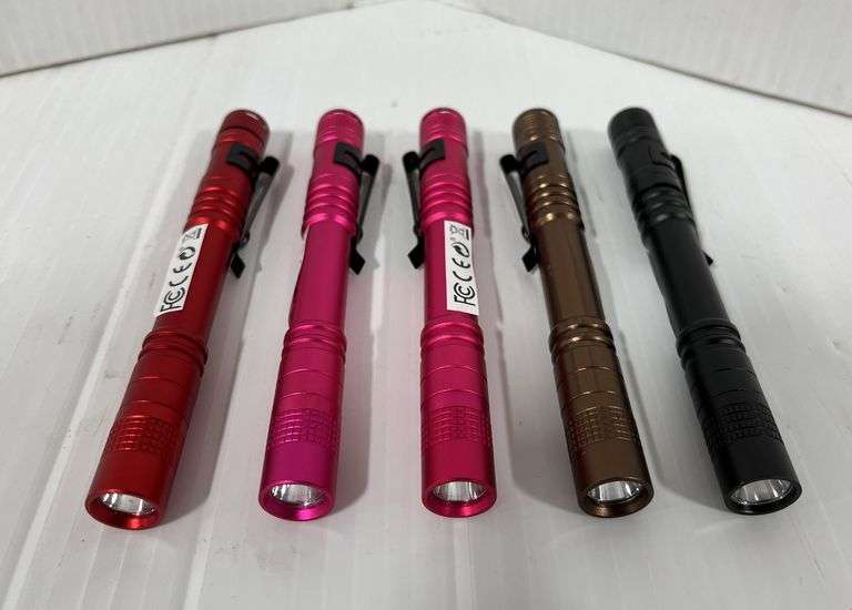 (5) Ultra bright pen-style flashlights with clips, aluminum alloy, 150 ...
