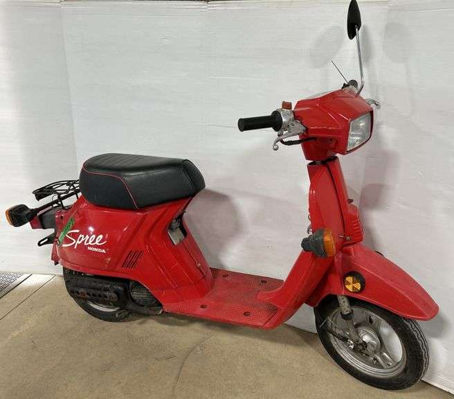 1986 Honda Spree, red in color, 2,988 miles, electric and kick start ...