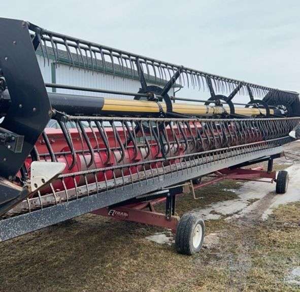 2008 Case IH 1020 30' Grain Head Package, Crary Air Reel, Stainless ...