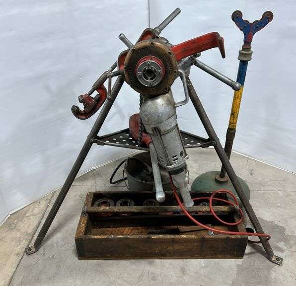 RIDGID tools, includes: No. 700 power pipe threader, No. 679 Clamp on ...