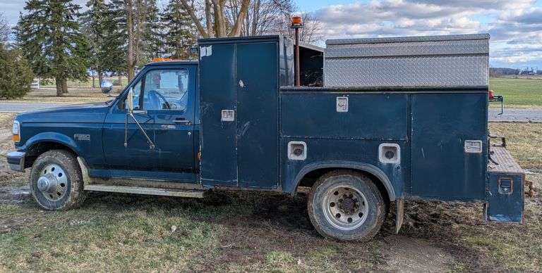 1997 Ford XLT 350 Service Truck, Diesel, Dual Wheels, Comes with Air ...
