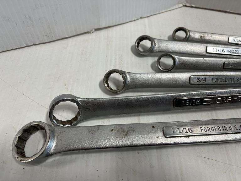 Assorted Craftsman boxes end standard wrenches, includes: 15/16", 1/16", 1 1/4", 7/8", 3 1/4 ...