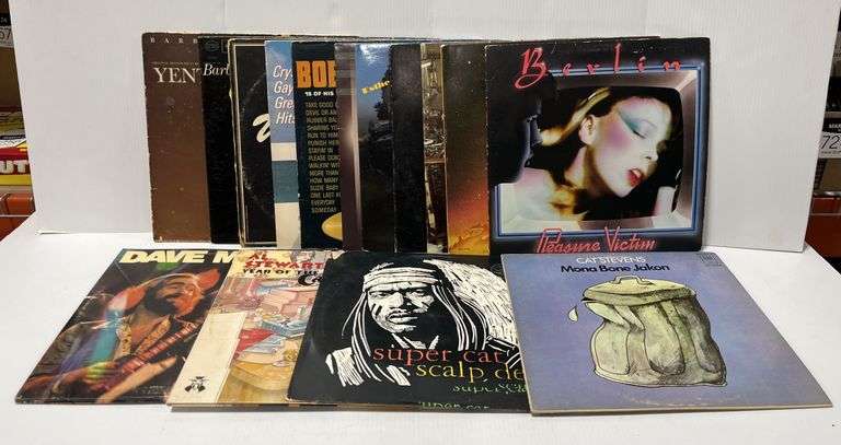 Assorted albums, include: Cat Stevens, Super Cat, Dave Mason, Esther ...