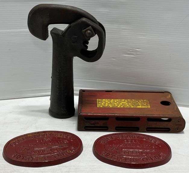 Large adjustable wrench, Sackett Screen and Chute Co.; Emergency road ...