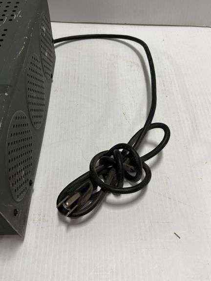 Pyramid regulated power supply PS-36K, 9 1/2"W x 13 1/2"L, good ...