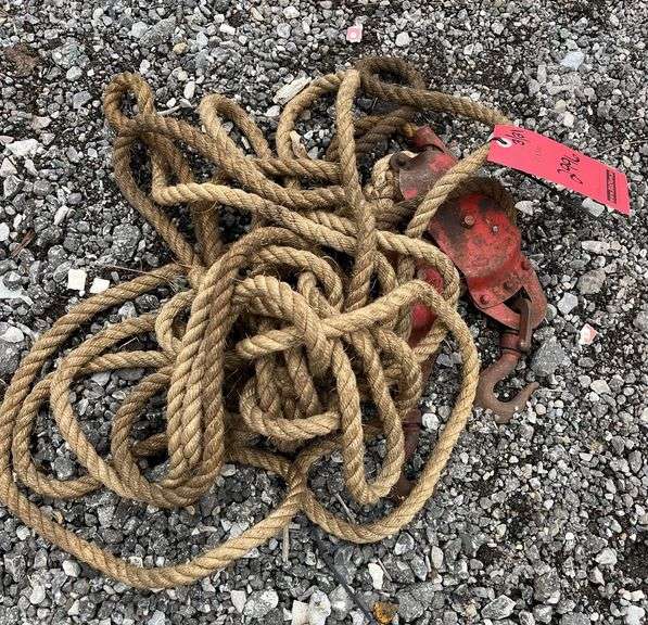 Big rope pulley, 2-double pulleys - Albrecht Auction Service