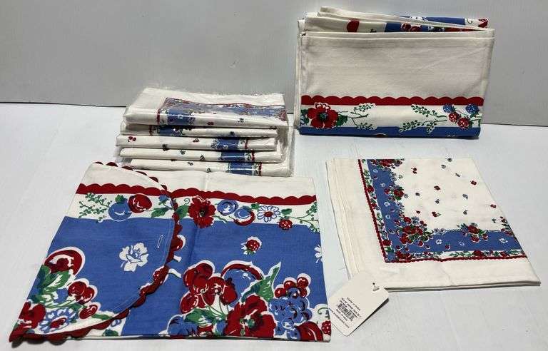 Very Berry 100% cotton tablecloth, made in India, 65" x 52"; (6 ...