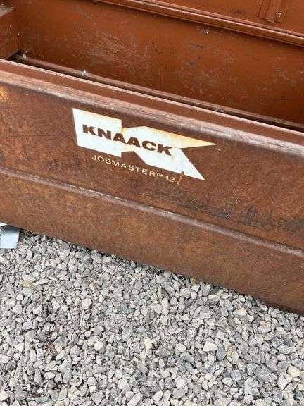 Knaack Jobmaster box, 42"W x 19"D x 21"H - Albrecht Auction Service