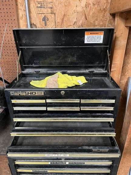 Clarke Heavy Duty Rolling Toolbox (top and bottom boxes), No Keys ...