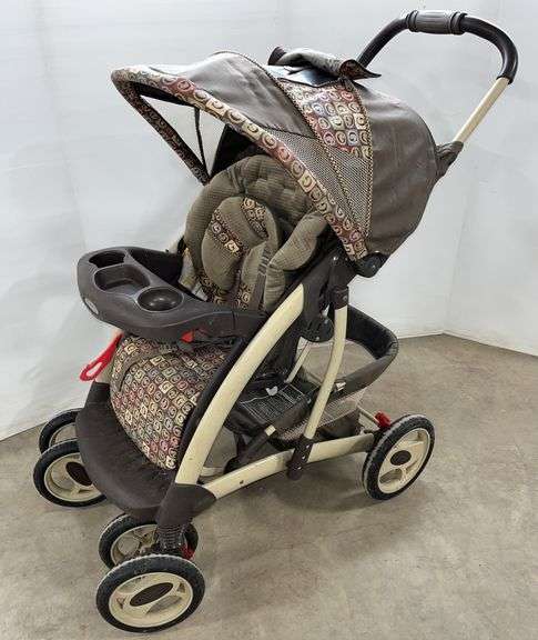 Graco baby stroller, 39"H, good - Albrecht Auction Service