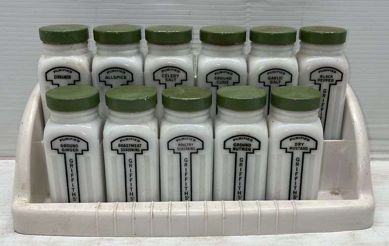 Old Spice rack, one jar missing, 12"W x 6"H, very good for age ...