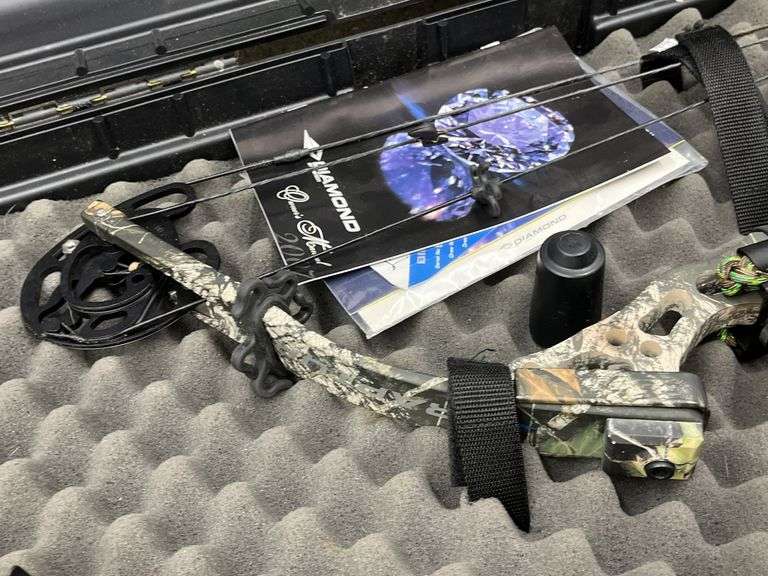 Diamond Bow, High Let Off 60-70 lb. Includes Muzzy Drop Away Rest ...