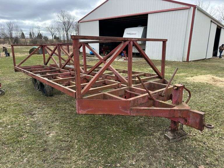 2000 Self-Unloading Hay Wagon, New Axles and Brand New Tires and Rims ...