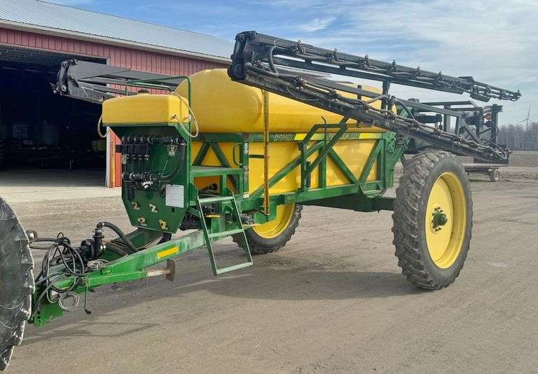 Red Ball 570 Sprayer, 1200-Gallon Tank, 84' Booms, New Pump in 2024 ...