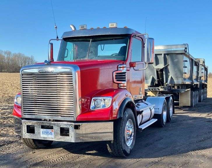 2014 Freightliner Semi Tractor, (512,000 Actual Miles), 122 SD, Heavy ...